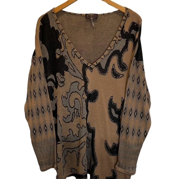 Hale Bob | Sweaters | Hale Bob Vneck Brown Gray Swirl Design Sweater ...